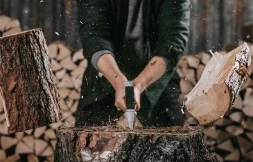 Step by Step Guide to Mastering Axe Swinging Technique