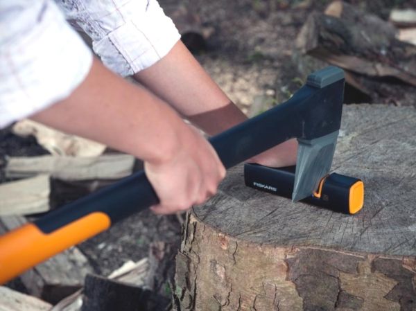 How To Sharpen Fiskars Axe Clearance | www.simpleplanning.net